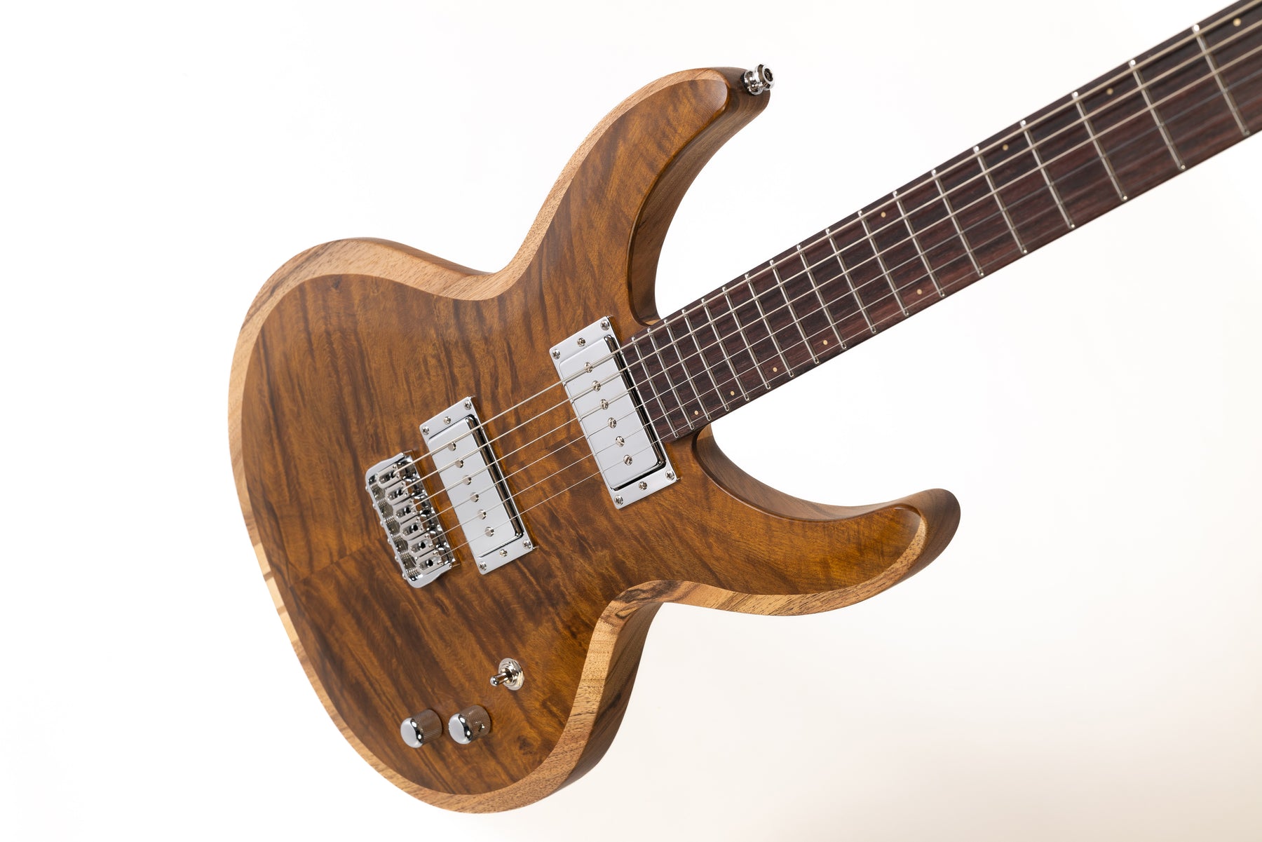 MV Maple/Walnut - Golden Phoebe - Pièce unique | Guitare du luthier ...